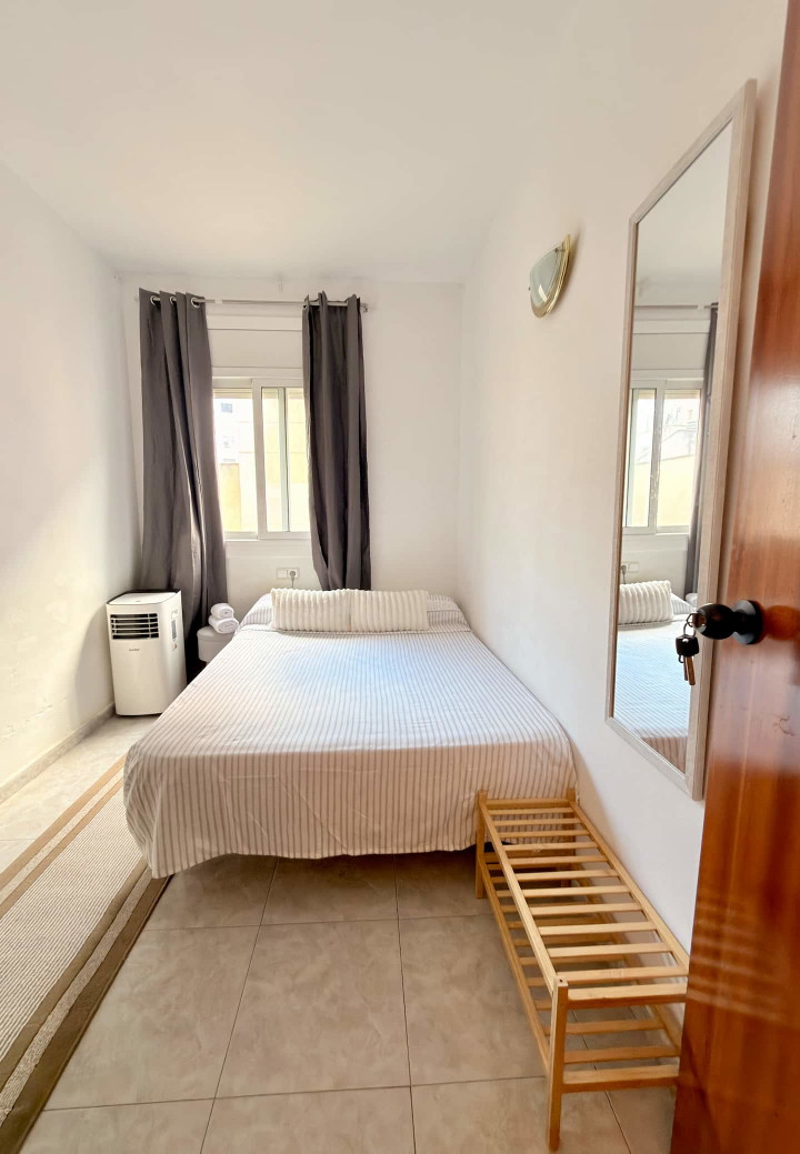 Alojamiento Tranquilo Y Práctico Para Tu Estancia - Barcelona
