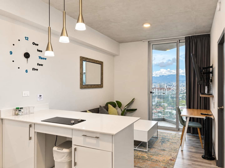 29th Floor Secrt Sabana With View | Parking | Pool - San José