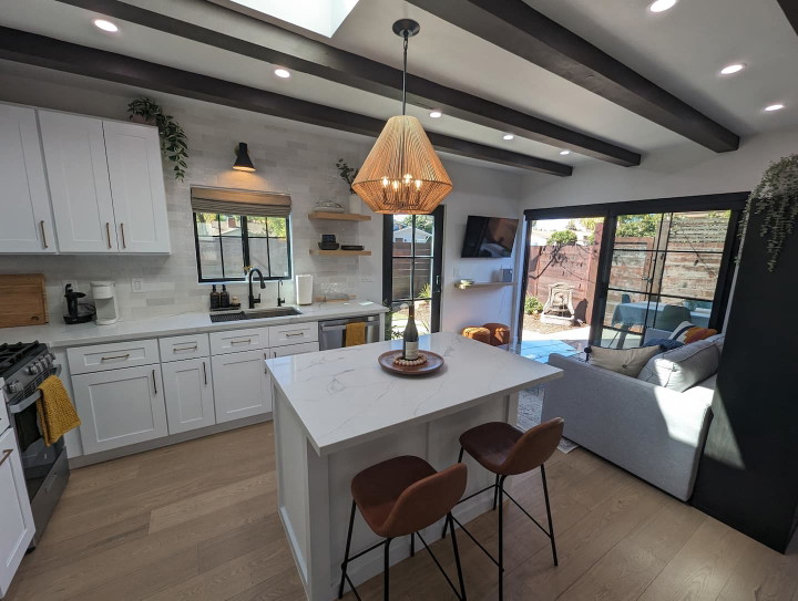 Private Modern Oasis Near Beach - Santa Barbara, CA