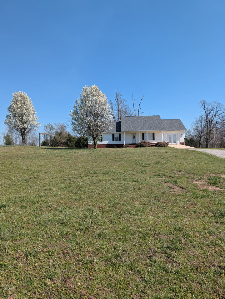 45 Wildrose Ln Melbourne Ar House - Melbourne, AR