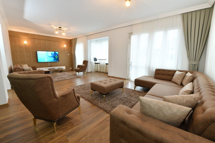 Large And Private Apartment For 9 People In The Center Of ŞIşli - Istanbul