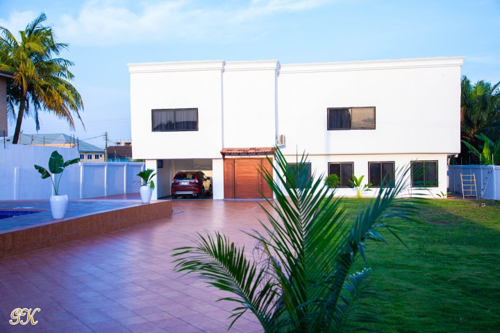 Luxury 6-bed Palace 5 Mins To Airport All En-suite - Ghana