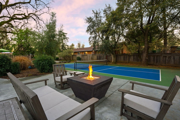 Pool  Pickleball Court  Firepit | Sonoma Retreat - Napa Valley, CA