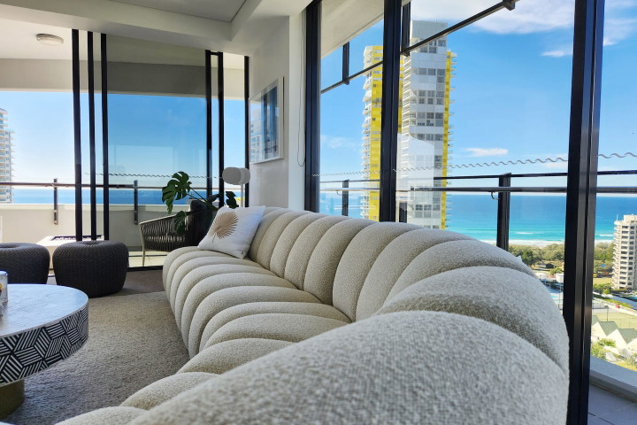 Beachside Bliss | Comfortable + Spacious - Broadbeach