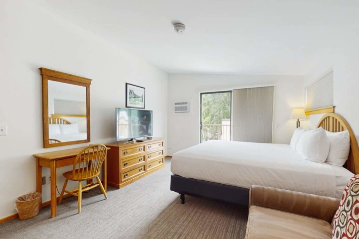 Aspen Mountain Lodge 402: Studio - Walk To Lifts - Aspen, CO