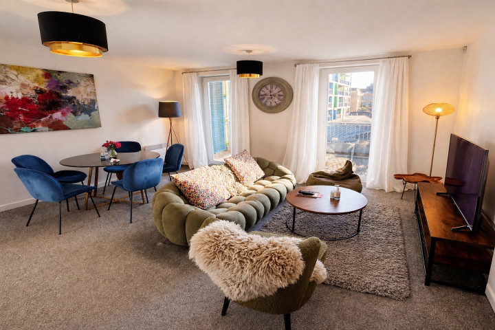 Blueberry Tree Apartment Next To Train Station - Cambrige (UK)