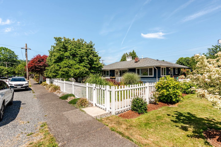 Location Location Location - Issaquah, WA