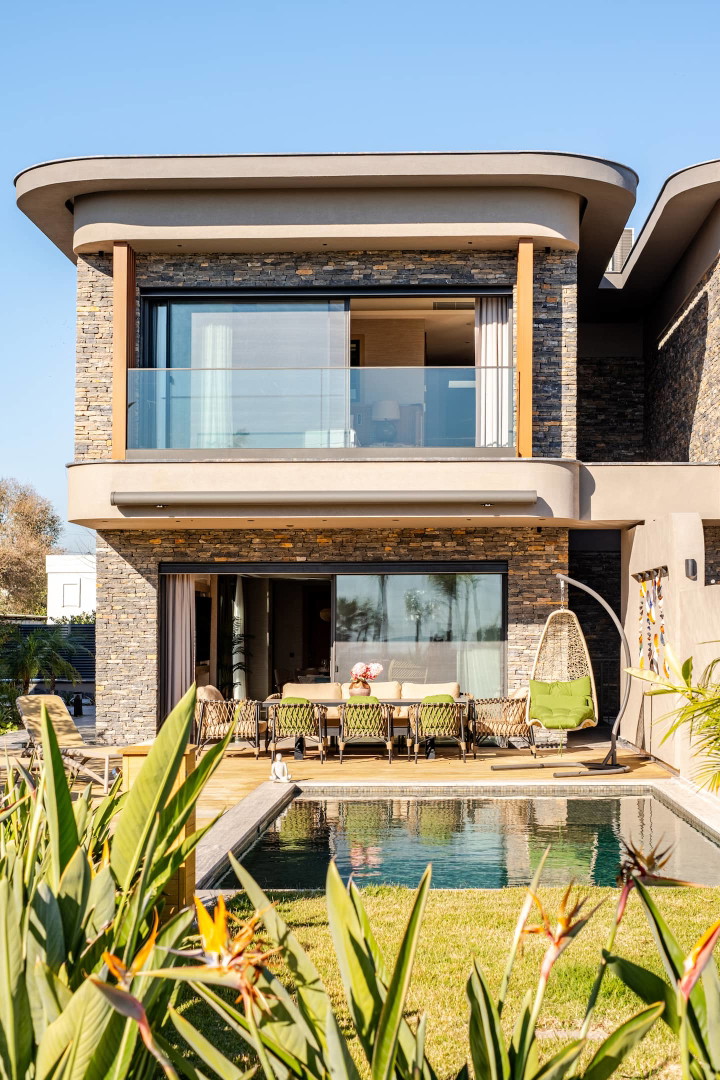 Stylish Beachfront Villa & Pool/gym/sauna/seaview - Bitez