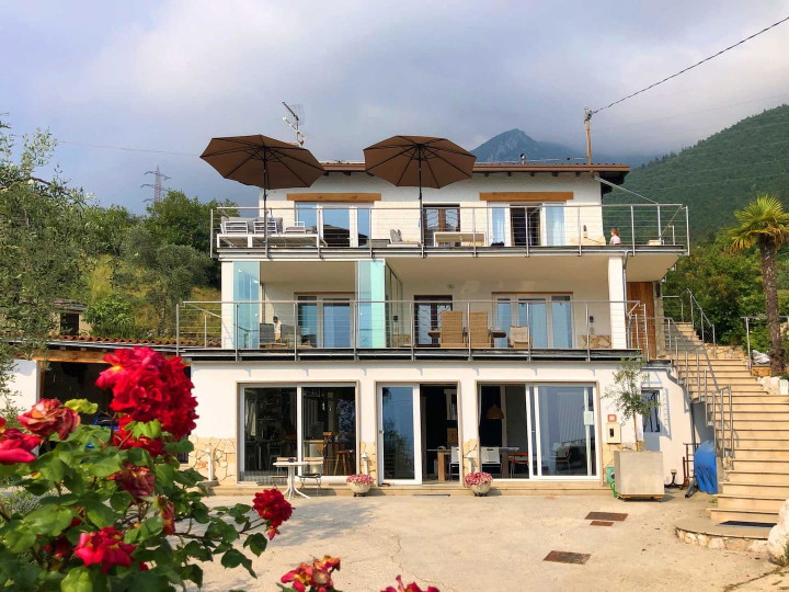 Casablanca - Alessia - Enjoy Lake Garda - Limone Sul Garda
