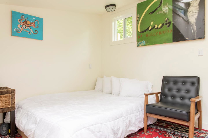 Bolinas Beach Bungalow - Stinson Beach, CA