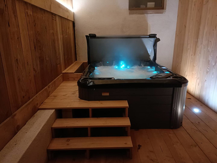 Gîte D'ambre 
Avec Jacuzzi Privé - Vosges