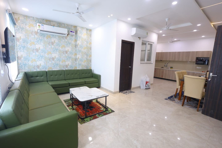 Mordern 3 Bhk Flat - Kanpur