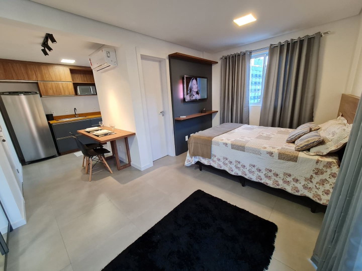 02 - Loft Amplo E Confortável 300m Vila Germânica - Blumenau