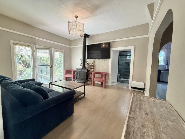 Remodeled 2br Creekside Retreat - San Rafael, CA
