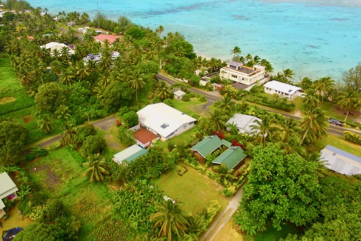 Lyas Bungalow 2 - The Best Snorkeling Across The Road - Cook Islands