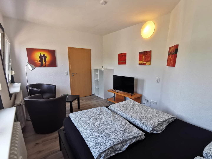 Bel Appartement Avec Parking Dans La Cour - Cassel, Allemagne