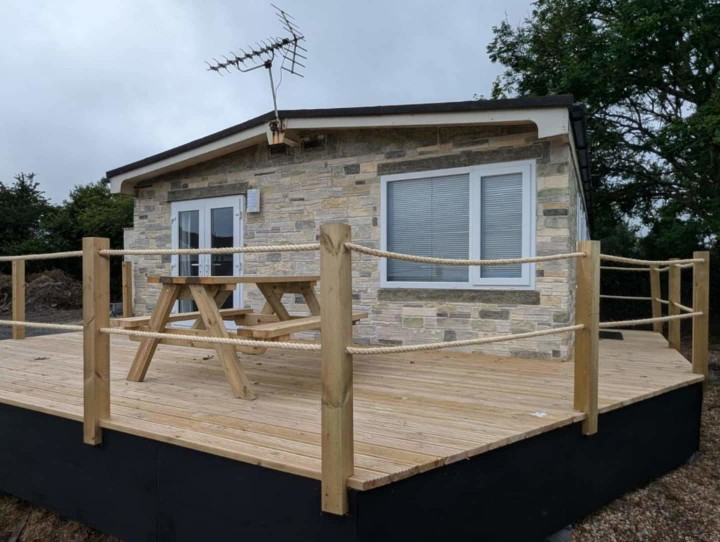 Chalet-private Bathroom - Benllech