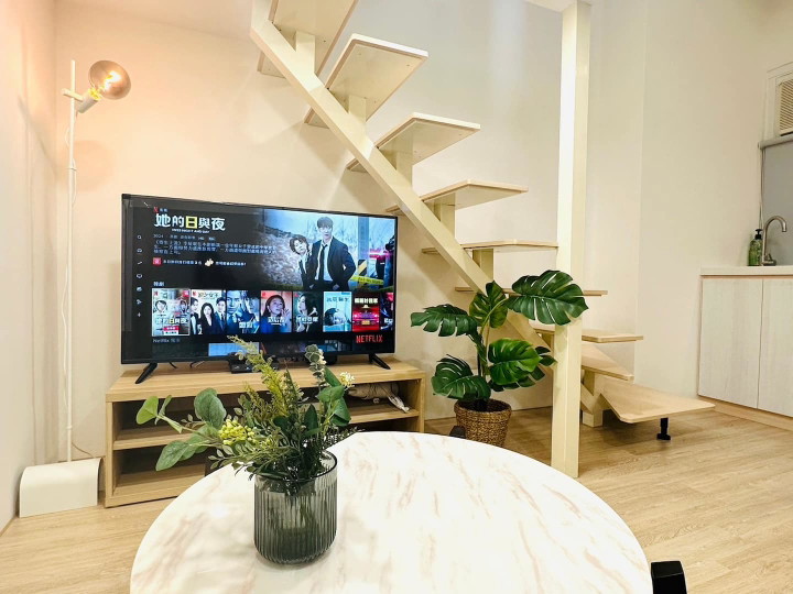 Taipei Mrt Taipei Station/elevator Building/netflix/microwave/air Conditioning/private Bathroom/washing Machine/near Ximending/north Station - Taipei