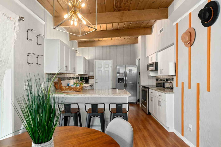 Dfw Airport 15 Min | At&t Stadium | Sleeps 6 - Irving
