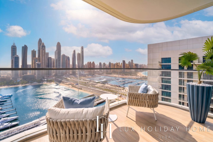 Lux | The Marina Vista Beachfront Suite 3 - Dubai