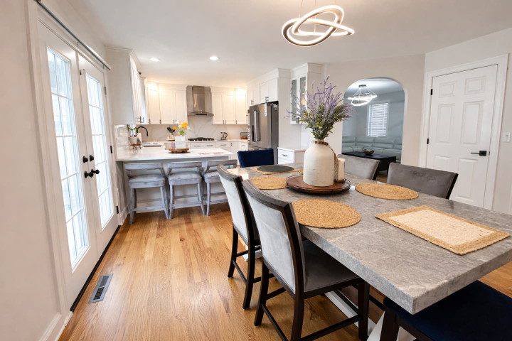 Exec 3br Lux Home| Spa Bath| King Bed | Near Big E - スプリングフィールド, MA