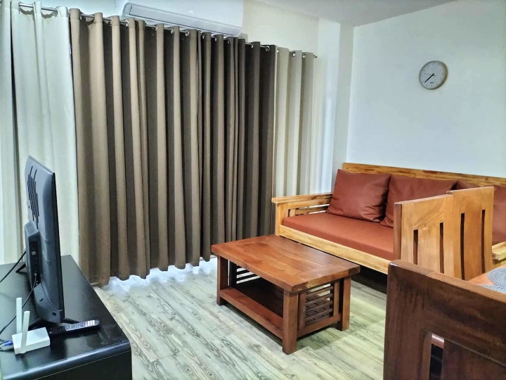 Two (2) Bedroom Condo Unit With Free Pool Access - Subic
