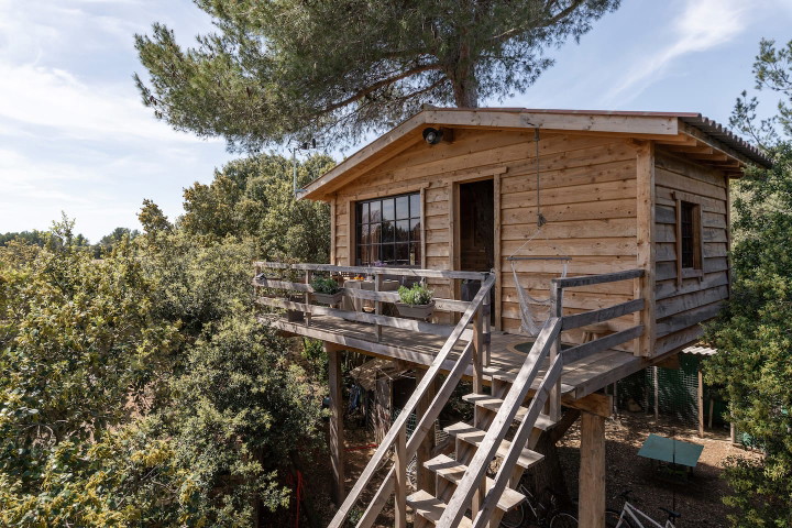 La Cabane Perchée Au Cœur Des Vignobles - Vedène