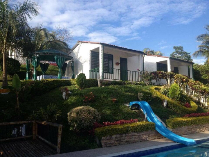 Finca En Medio De Montañas Colombianas Con Wifi - Villeta