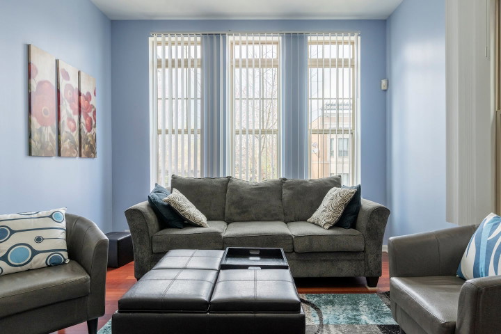 Lake Home-3 Blocks To Beach/harbor10 Min 2 Loop! - Chicago, IL