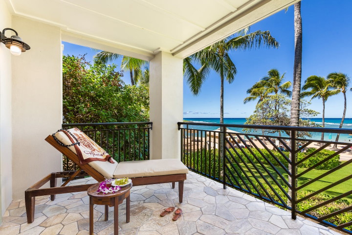 Turtle Bay Villas 308 By Gather: Beachfront W/ Shared Pool/spa/ac - Laie, HI