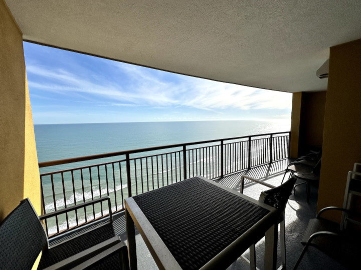 Direct Beach Access Condo - Prime Spot Downtown - Myrtle Beach, SC