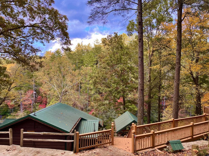 Riverfront  Hot Tub  Convenient Location - Blue Ridge, GA