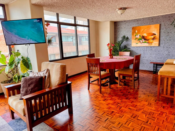 Full Apartment In The Historic Center - Cuenca