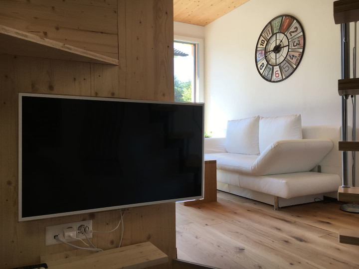 Modern Guest Suite With Seating, Hot Tub, Sauna - Switzerland