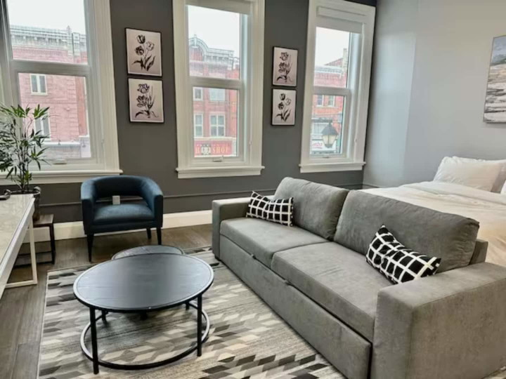 Stratford Lofts - Unit 2 - Stratford