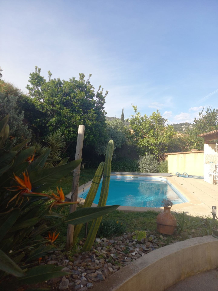 Deux Studios Dans Maison Pour Un Séjour Idéal - Le Lavandou