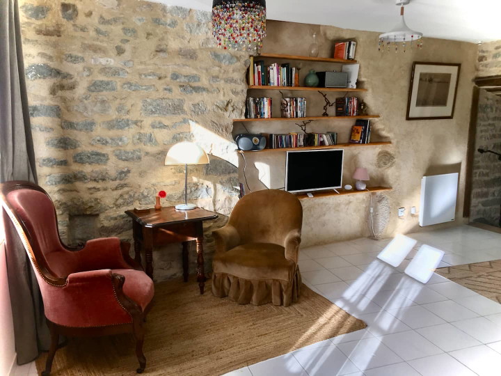 Large Studio, Hypercenter, Place De La Collégiale - Semur-en-Auxois