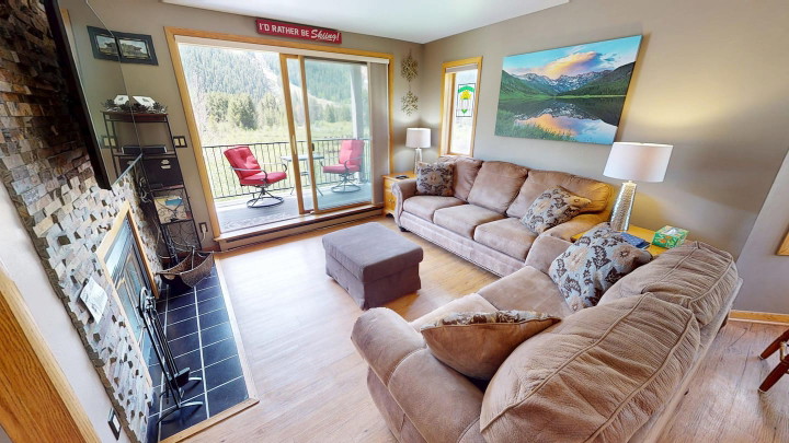 Pet Friendly End Unit! On River Trail. Walk To Festivals, Dining, Activities - Keystone, CO