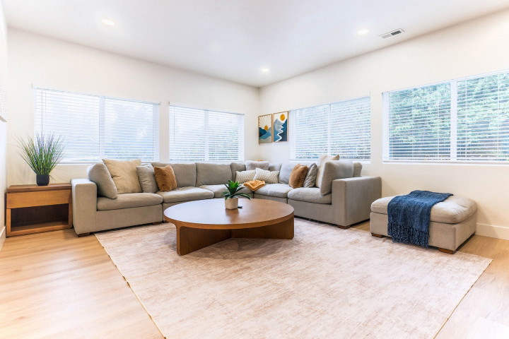 Spacious 7br Home With Pool Table & Parking - 시애틀