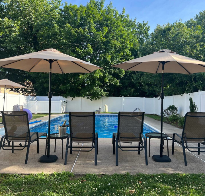 Spacious 5br Home | Heated Pool + Parking - Belmar, NJ