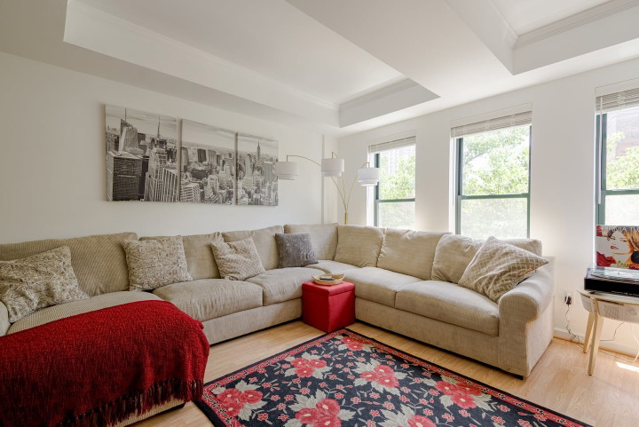 Downtown Syracuse Condo Above Bars And Restaurants - Syracuse, NY
