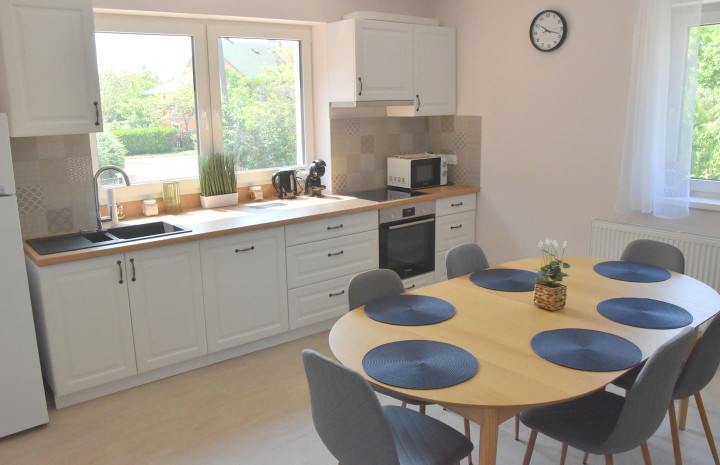 Vöröskő Emeleti Apartman - Balatonalmádi