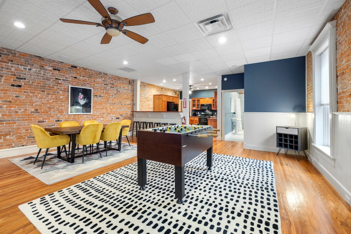Le Perchoir Du Hibou - Bentonville, AR