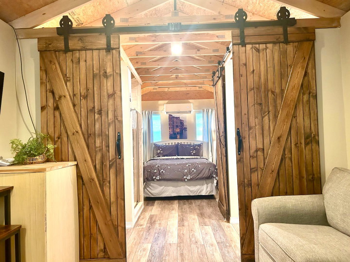 Relax Away Retreat | Cozy Cabin - Davenport, FL