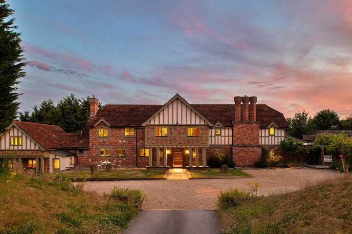 Finest Retreats| Chillstone House - Devizes