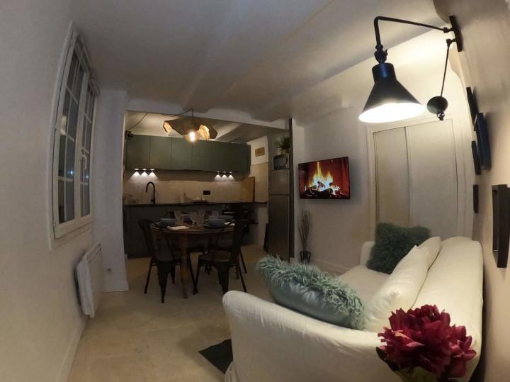 In The Heart Of The Historic Center, Place Ramus Beautiful 2-bedroom - Cabriès