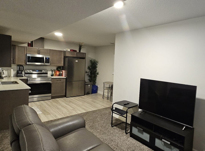 2br Basement Suite Near Yeg Airport. - Edmonton