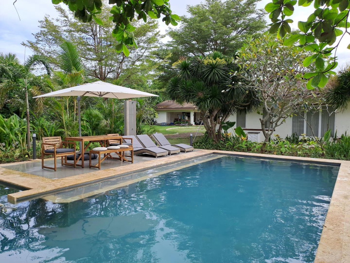 The Villa At Sunset Cove - Daanbantayan