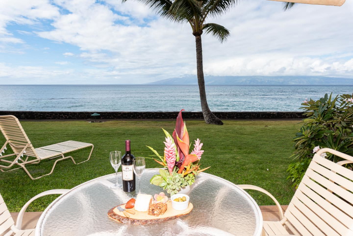 Direct Ocean Front, A102 Awaits You! - Maui, HI