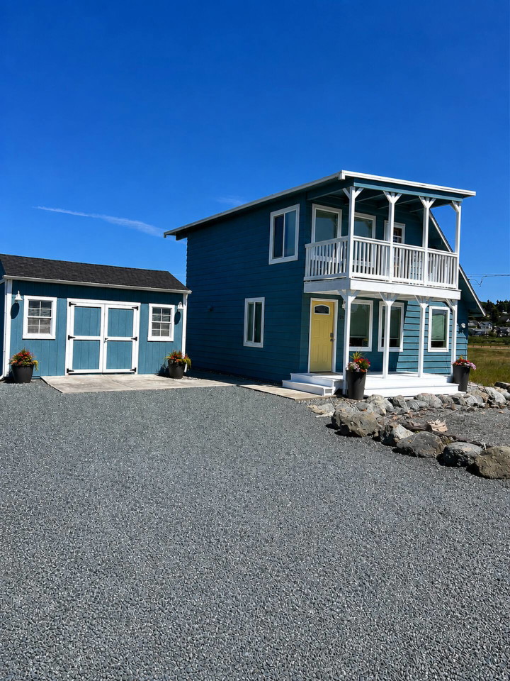 Cozy Admiralty Bay Cottage With Great Water Views - Whidbey Island, WA